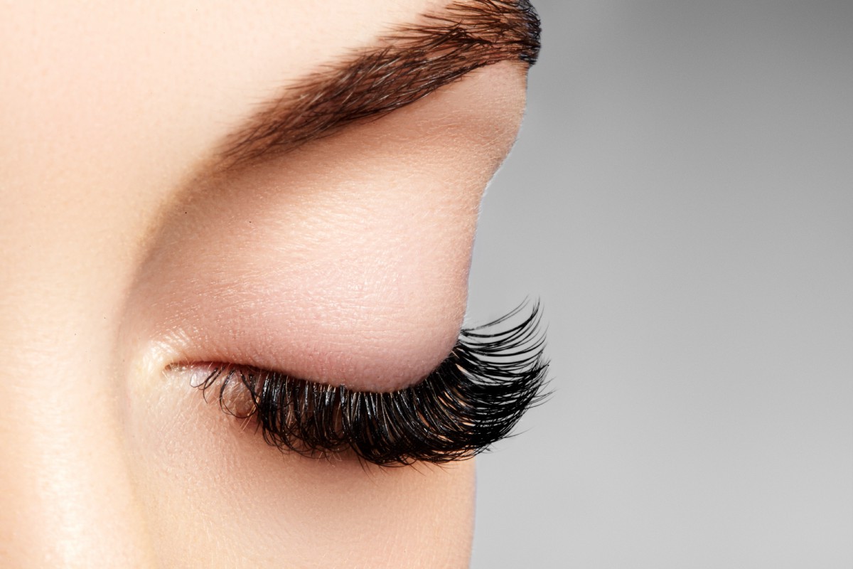 Lash Growth Serum That Actually Live Up to Their Claim in 2023